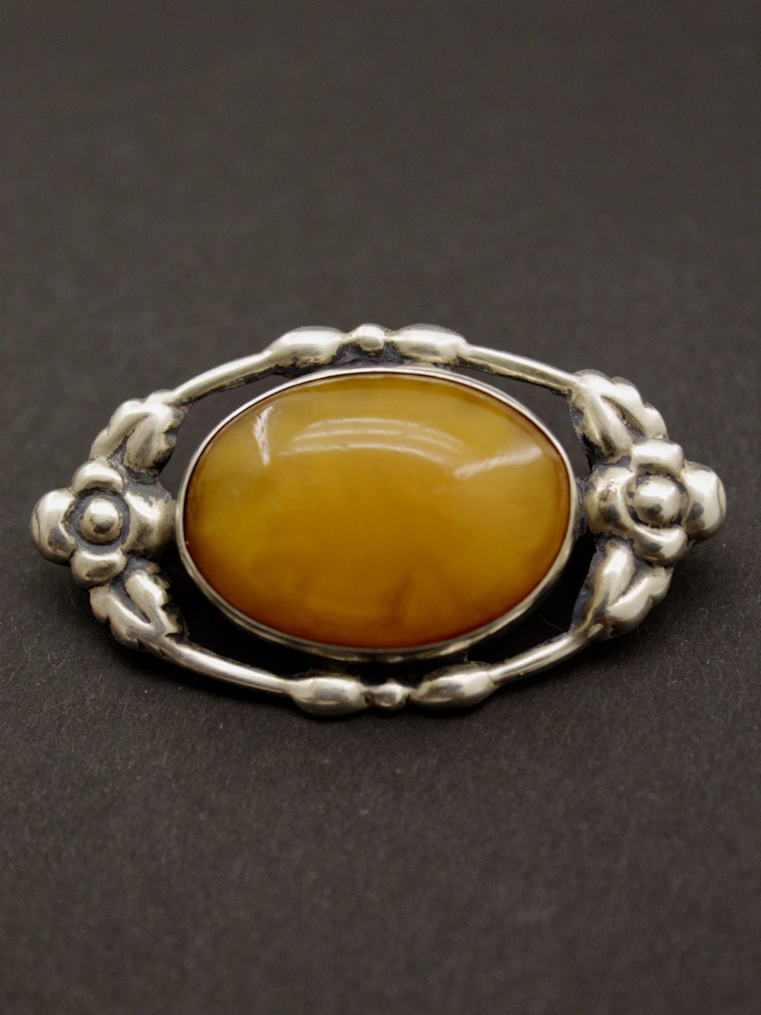 Middelfart antik 830s Art Nouveau Broche Med Rav